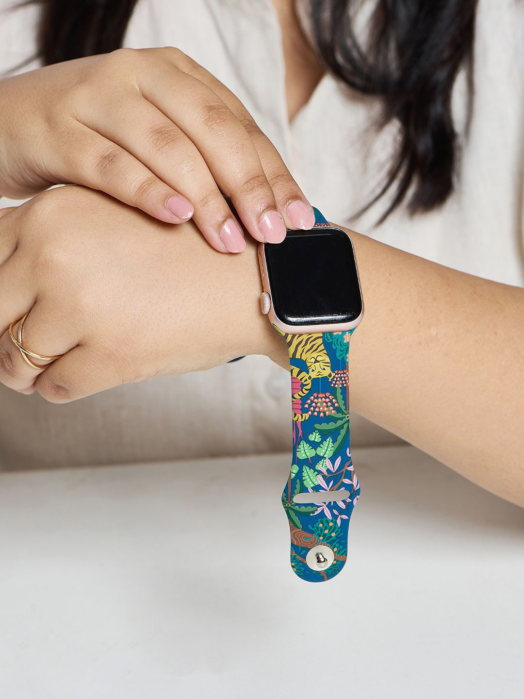 Buy Chumbak Printed Smartwatch Strap - Watch Straps for Women 30117655 ...