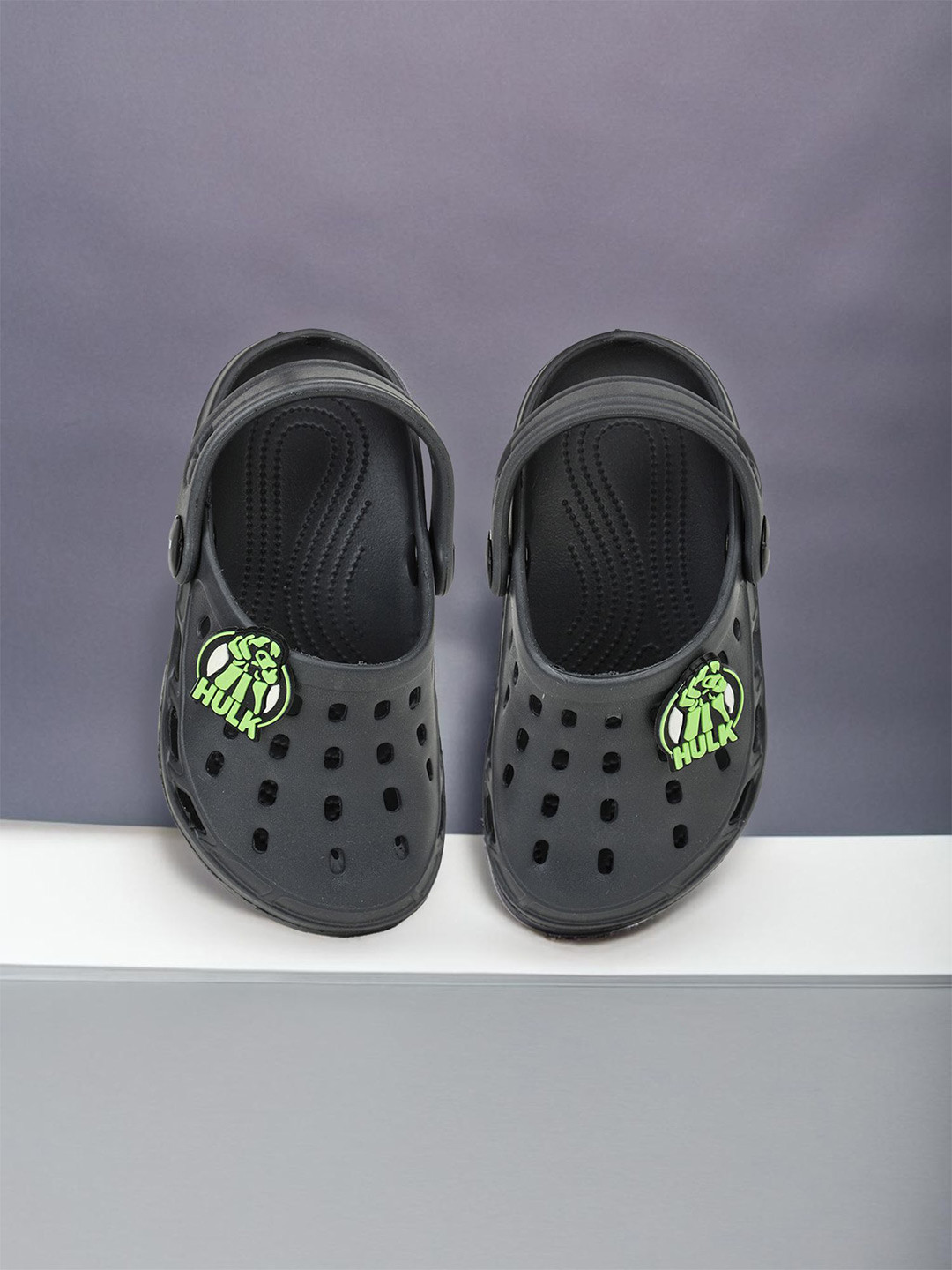 Buy Toothless Boys Hulk Rubber Clogs - Flip Flops for Boys 30138386 ...