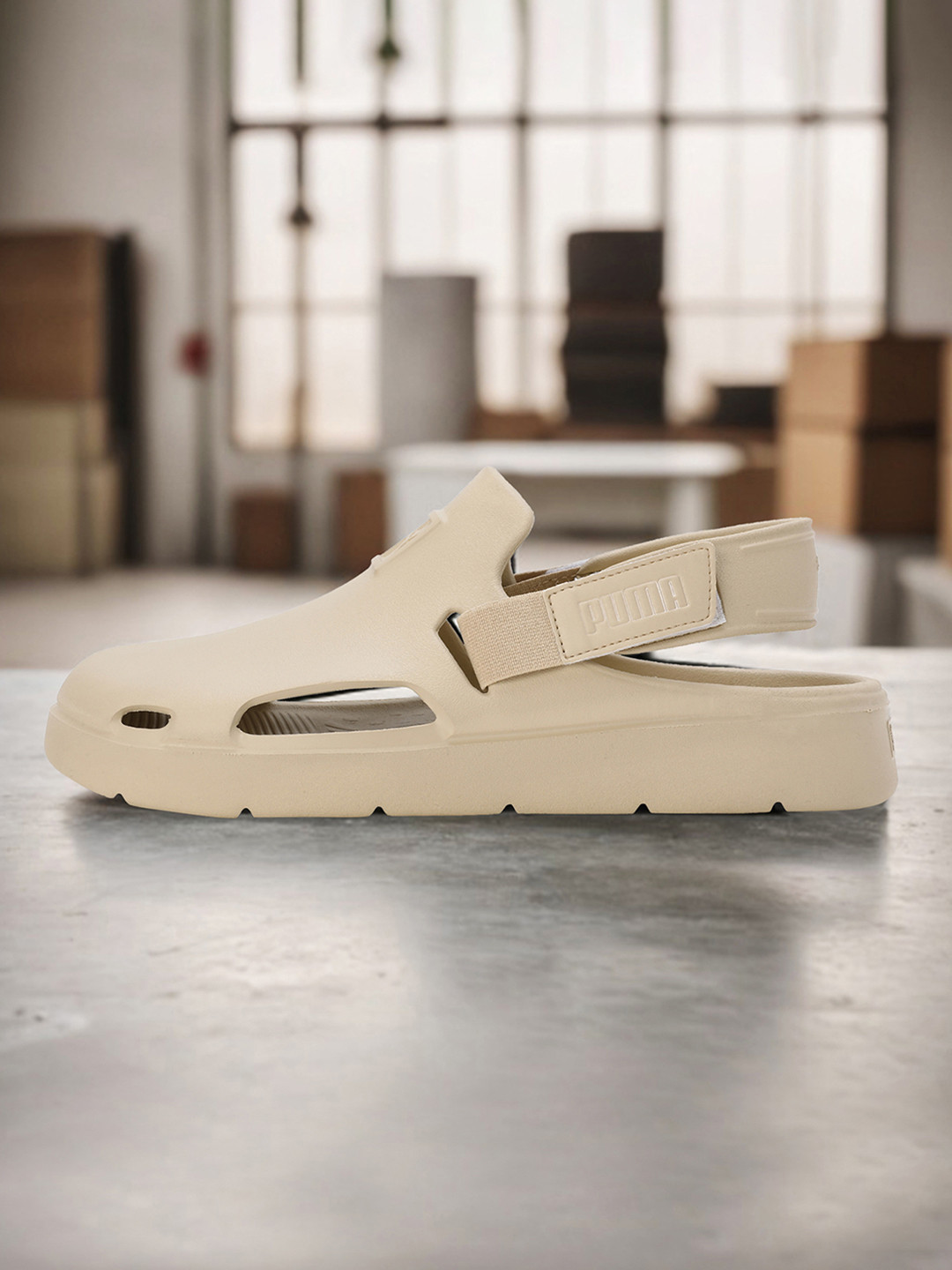 Buy Puma Shibui Men's Clogs - Flip Flops for Men 30165853 | Myntra