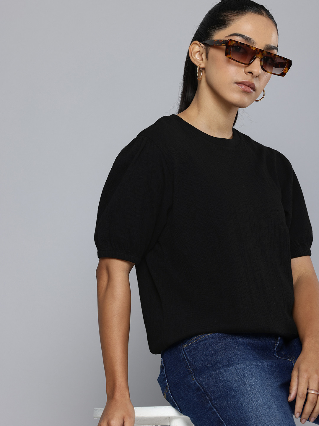 Buy Levis Crepe Puff Sleeves Top - Tops for Women 30188963 | Myntra