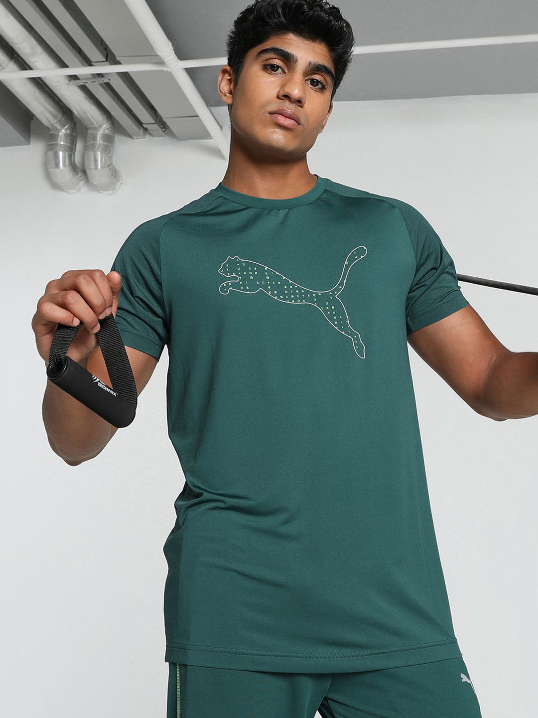 Buy One8 X PUMA Men Printed Slim Fit T Shirt - Tshirts for Men 30190785 ...