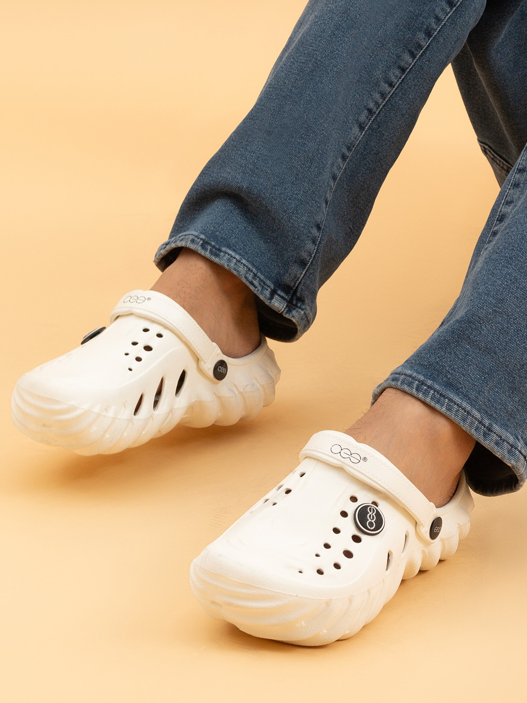 Buy Big Fox Men Clogs Sandals - Sandals for Men 30214904 | Myntra