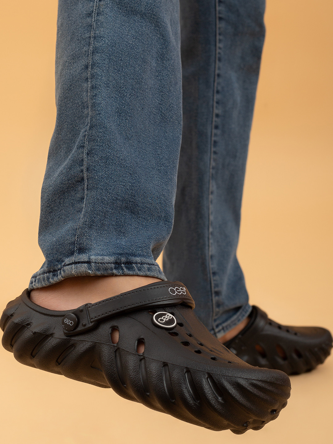 Buy Big Fox Men Clogs Sandals - Sandals for Men 30214915 | Myntra