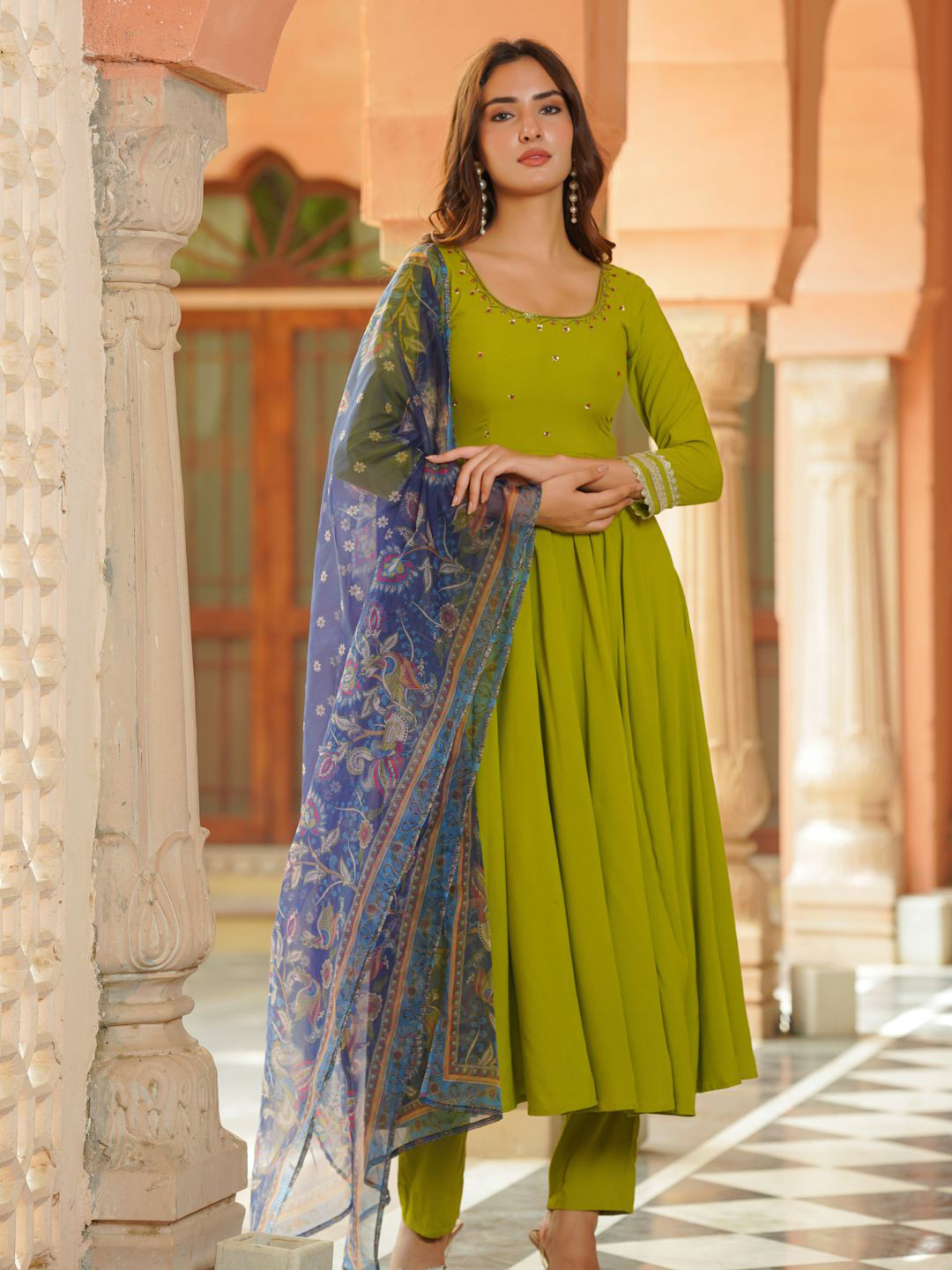 Buy Ambraee Ethnic Motifs Embroidered Regular Beads And Stones Kurta ...