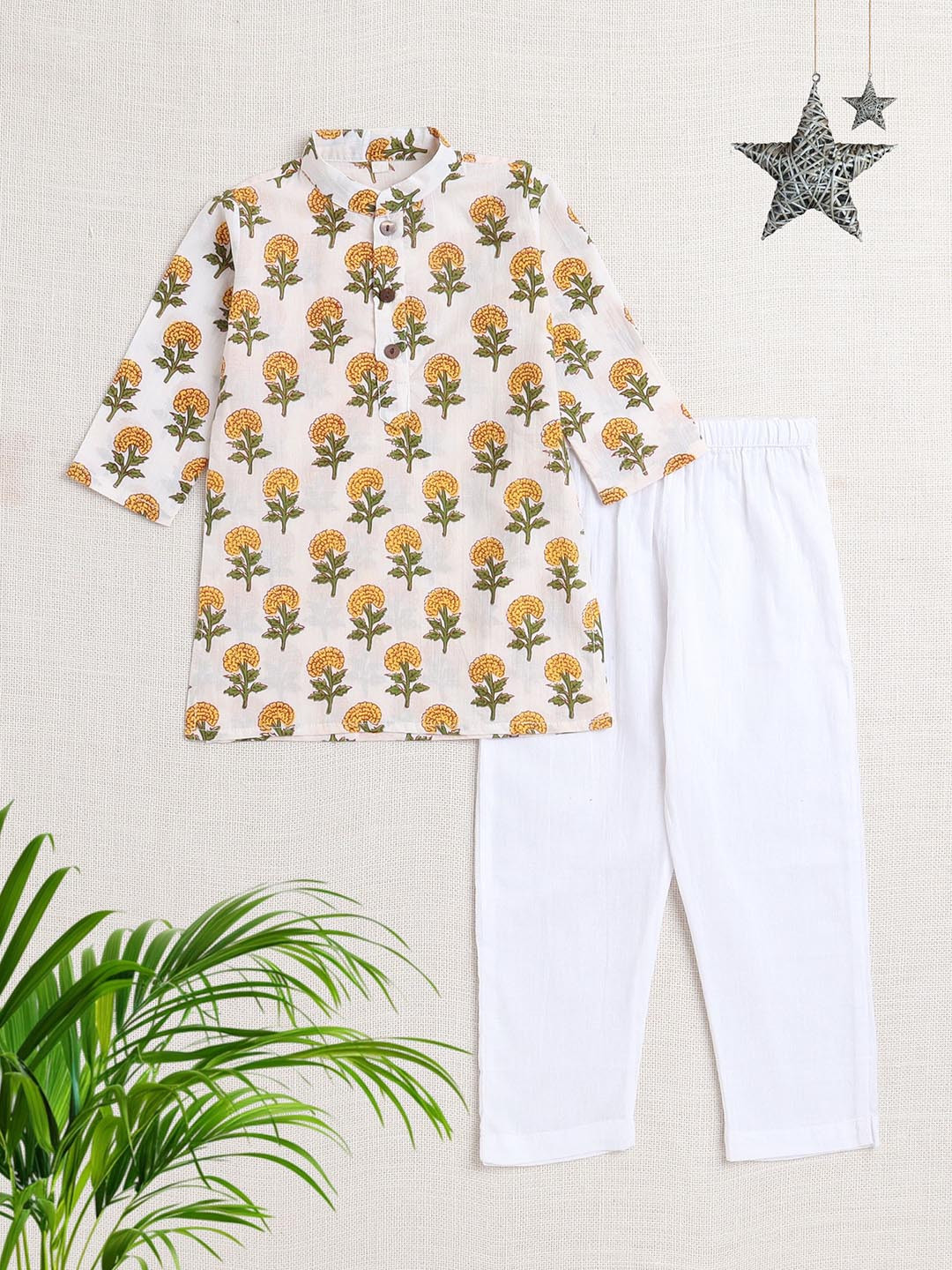 Buy The Magic Wand Boys Floral Printed Pure Cotton Straight Kurta With ...