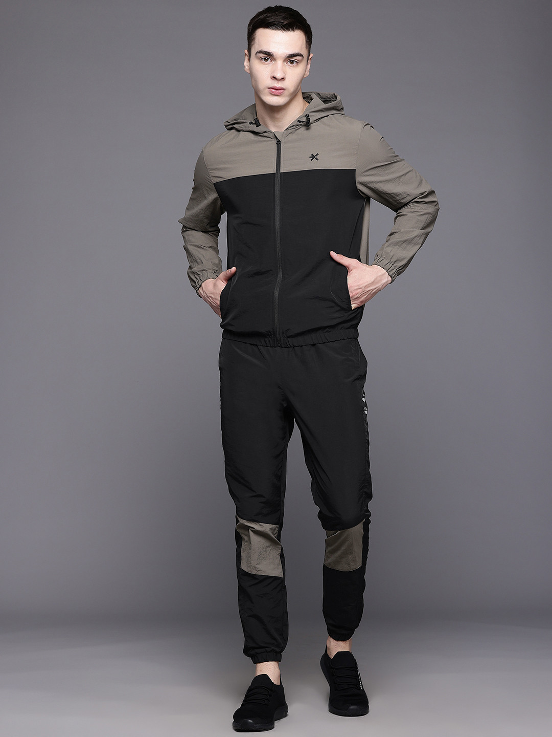 Buy HRX By Hrithik Roshan Men Colourblocked Rapid Dry Lifestyle ...