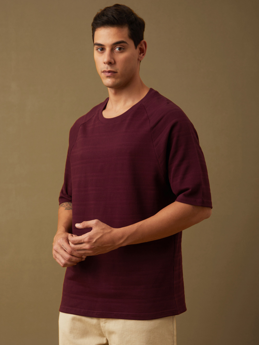 Buy DILLINGER Men Solid Popcorn Structure Oversized Raglan T Shirt - Tshirts for Men 30434603 ...