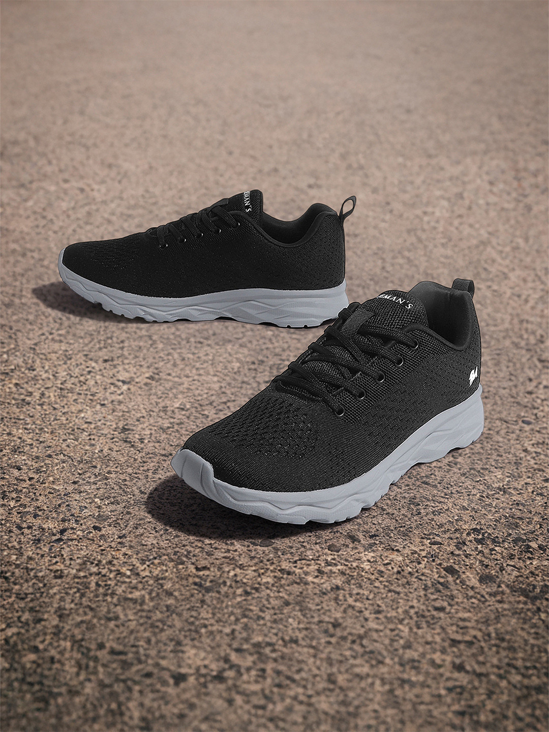 Buy NEEMANS Unisex Woven Design Round Toe Lightweight Sneakers - Casual ...