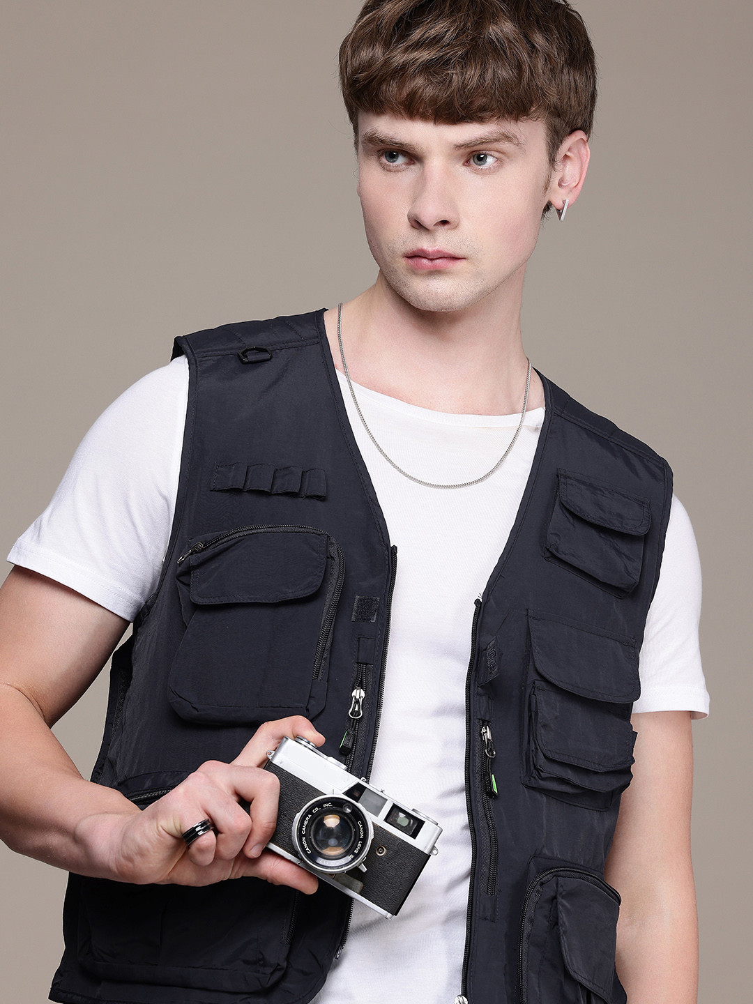 Buy The Roadster Life Co. Pockets Details Collarless Sleeveless ...