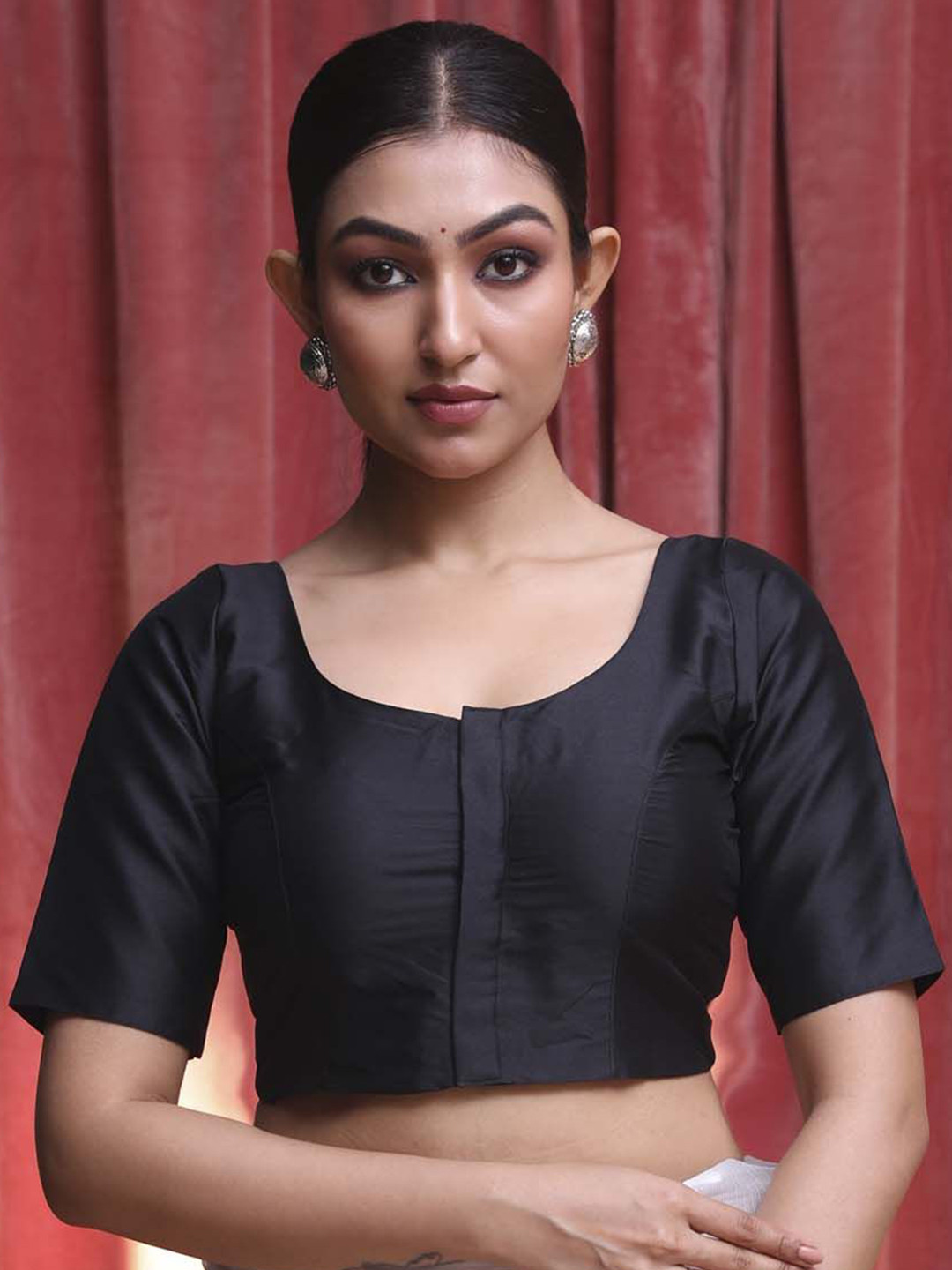 Buy Indethnic Round Neck Short Sleeves Saree Blouse - Saree Blouse for ...