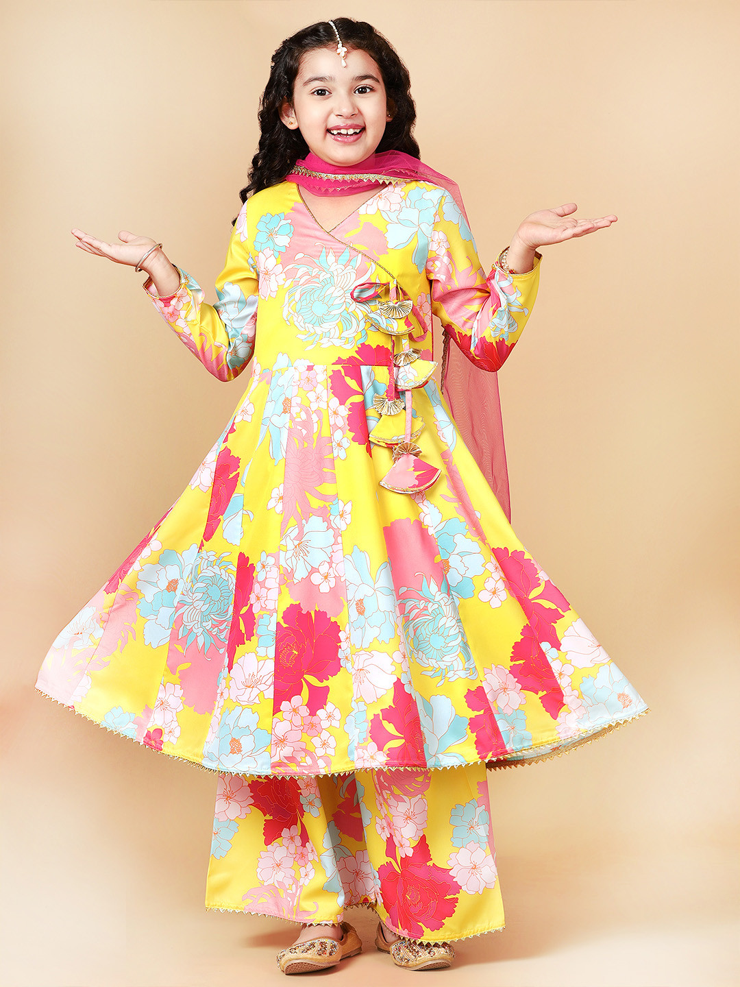 Buy A.T.U.N. Girls Floral Printed Regular Anarkali Kurta With Palazzos ...
