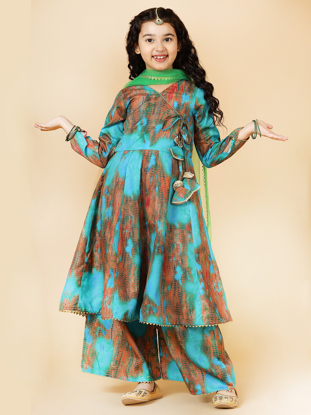 Buy A.T.U.N. Girls Shibori Printed Regular Anarkali Kurta With Palazzos ...