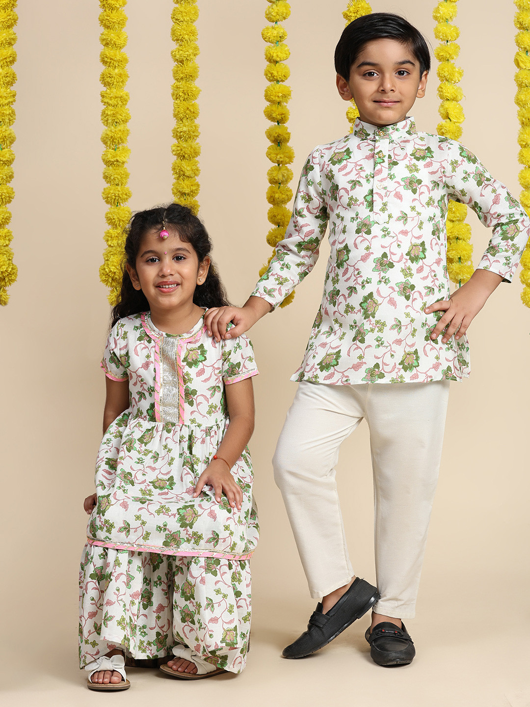 Buy Cutiekins Girls Floral Printed Gotta Patti A Line Kurta With ...