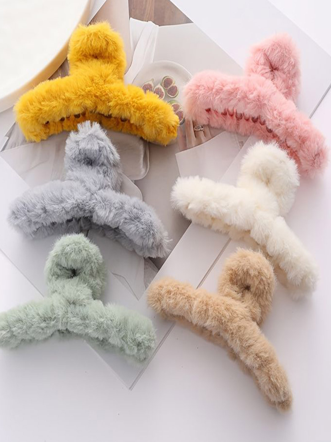 Buy MAJESTIQUE 3 Pcs Soft Fur Hair Clutchers - Hair Accessory for Women ...
