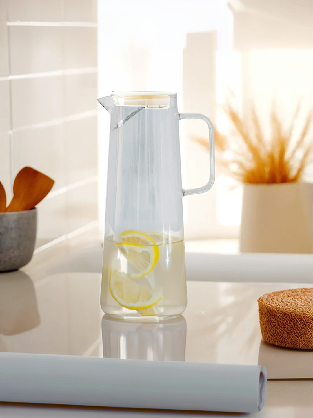 Buy UMAI Transparent Borosilicate Glass Water Jug With Airtight Lid ...