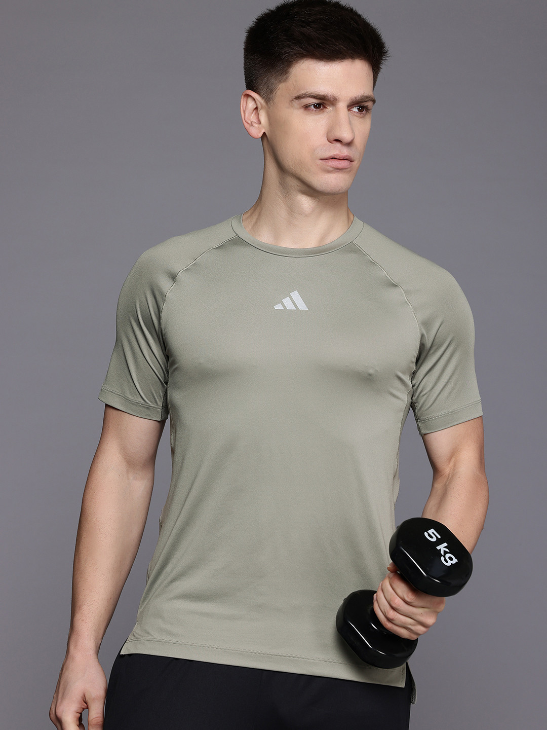 Buy ADIDAS Regular Fit Training T Shirt - Tshirts for Men 30777733 | Myntra