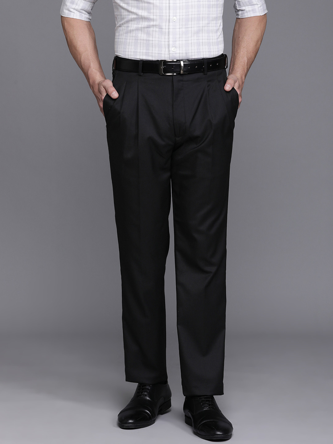 Buy Raymond Men Classic Pleated Formal Trousers - Trousers for Men ...