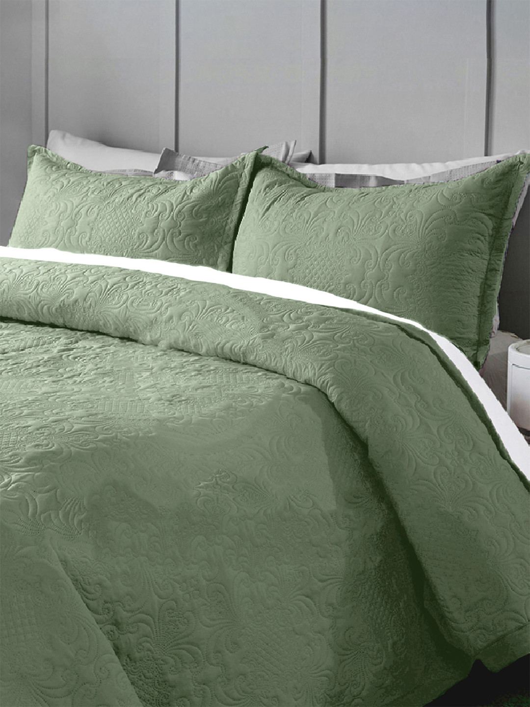 Buy LABHAM Sensation Ultrasonic Quilted 300TC King Bed Cover With 2 ...