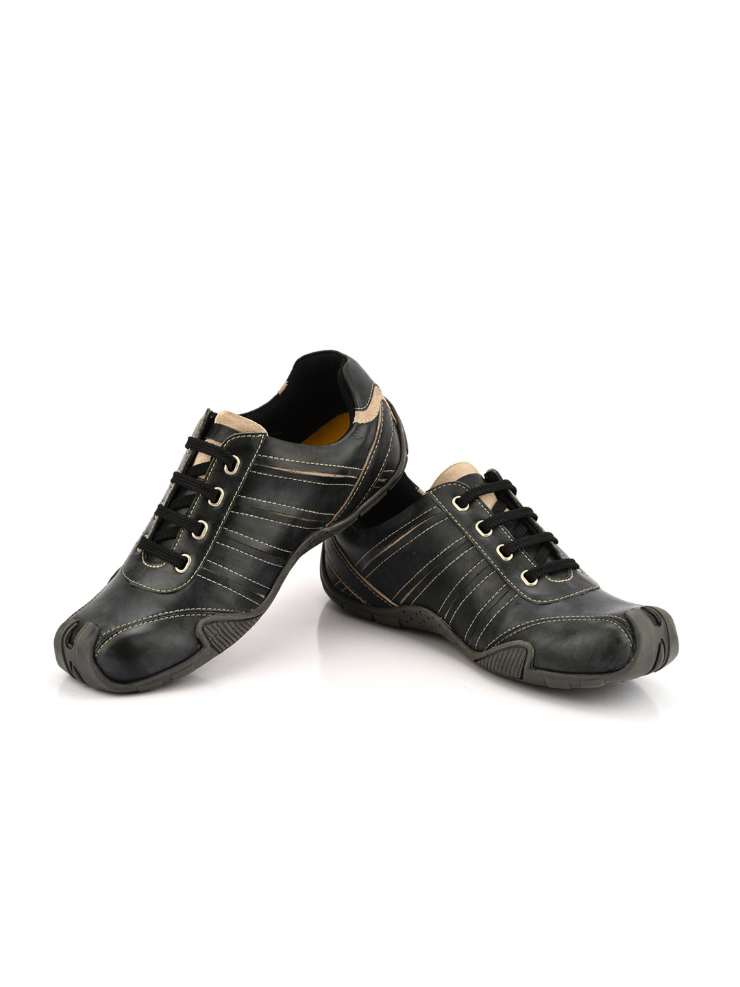Buy ID Men Black Sneakers - Casual Shoes for Men 3092492 | Myntra