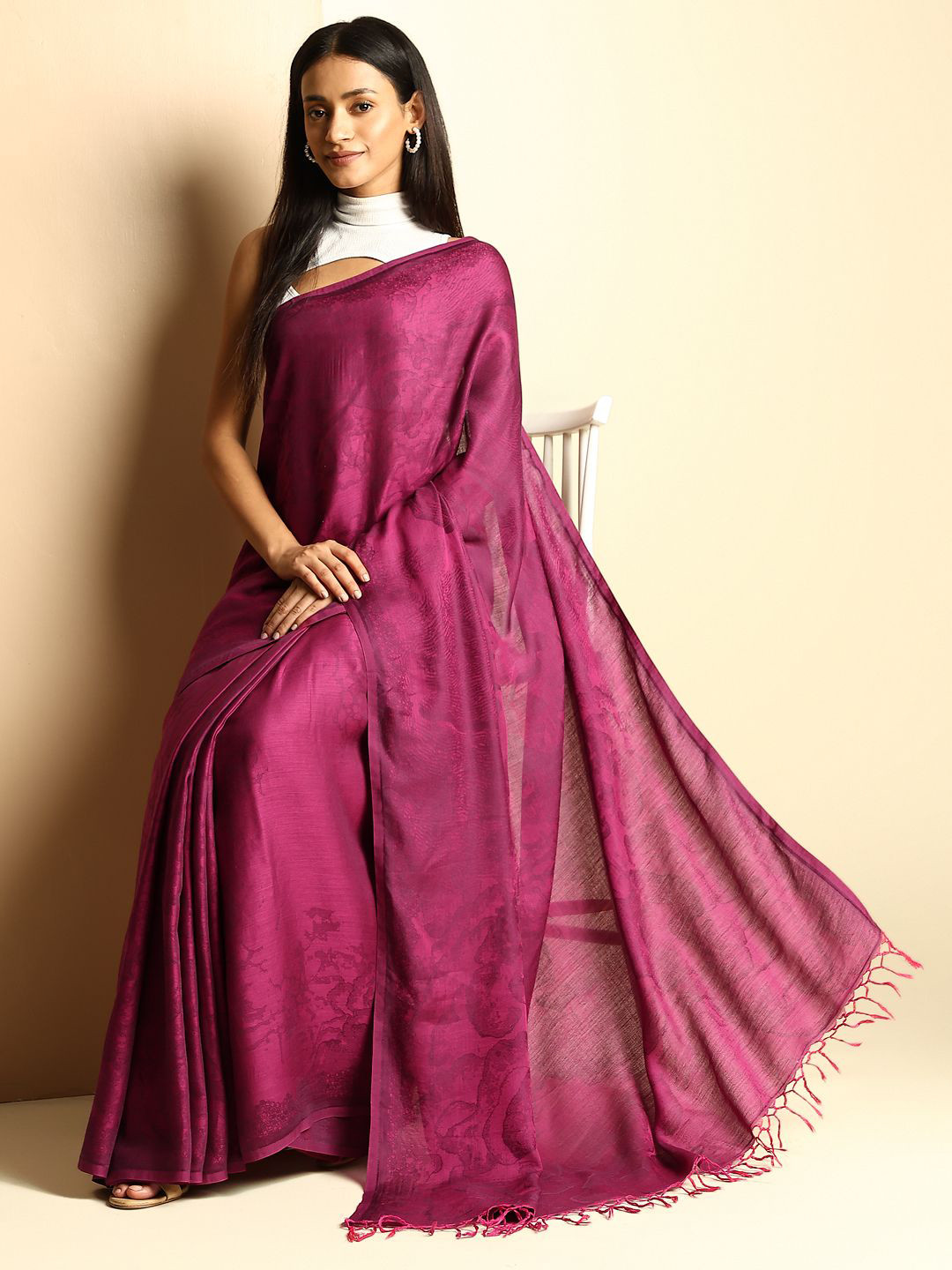 Buy Navyasa By Liva Abstract Printed Saree - Sarees for Women 30954257 ...