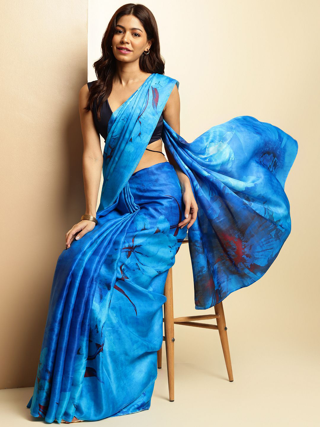 Buy Navyasa By Liva Floral Printed Satin Saree - Sarees for Women ...