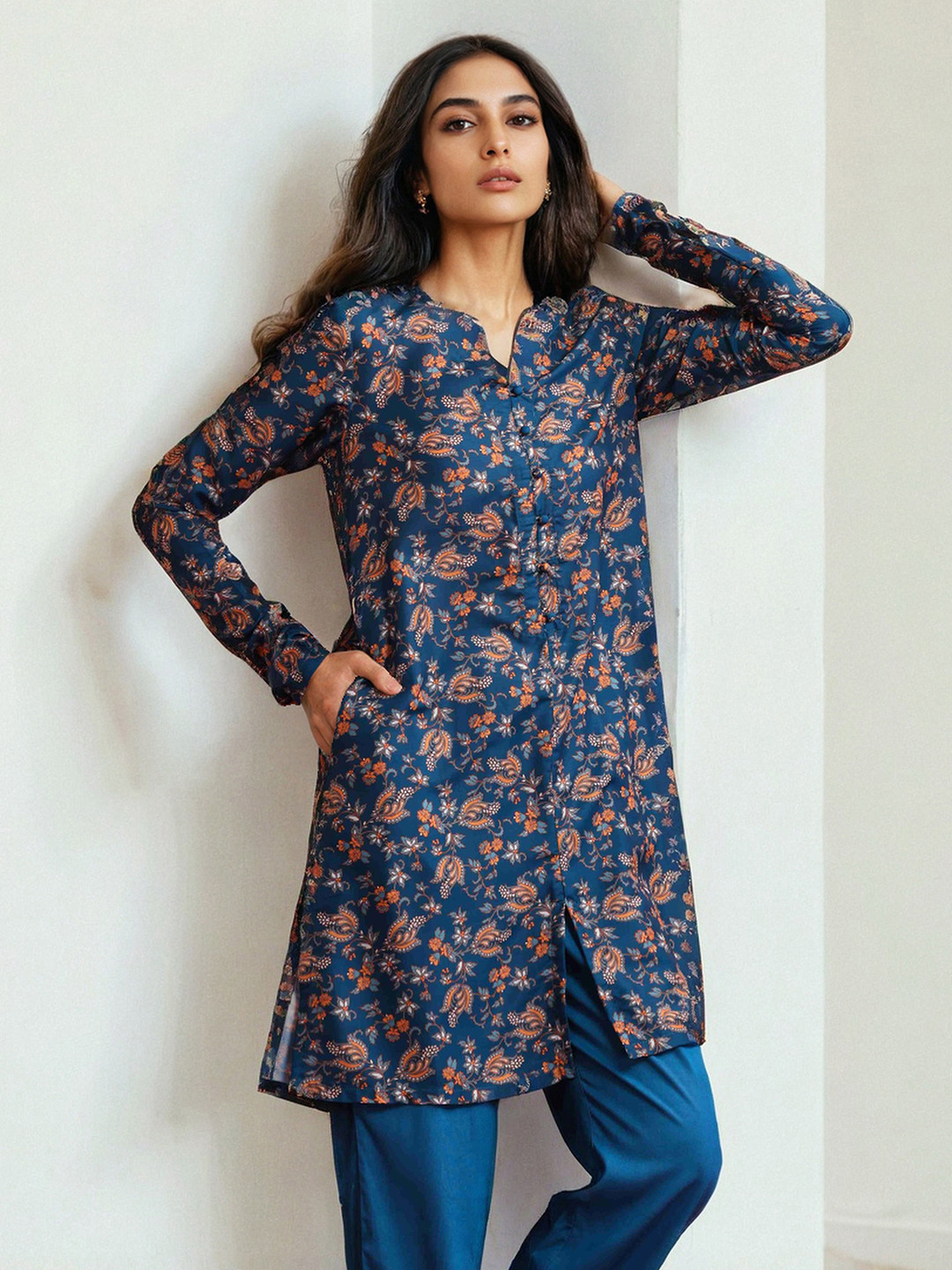Buy TrueBrowns Floral Printed Ethnic Tunic With Trouser - Co Ords for Women 31048557 | Myntra