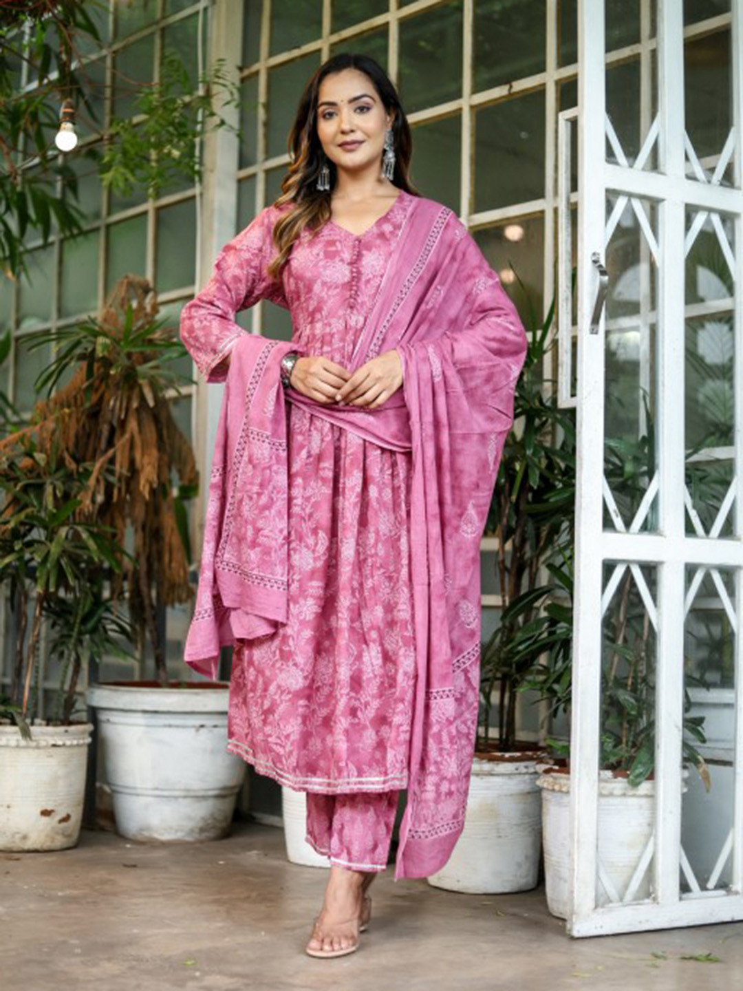 Buy Chandbaali Women Floral Printed Regular Pure Cotton Kurta With Palazzos & With Dupatta ...