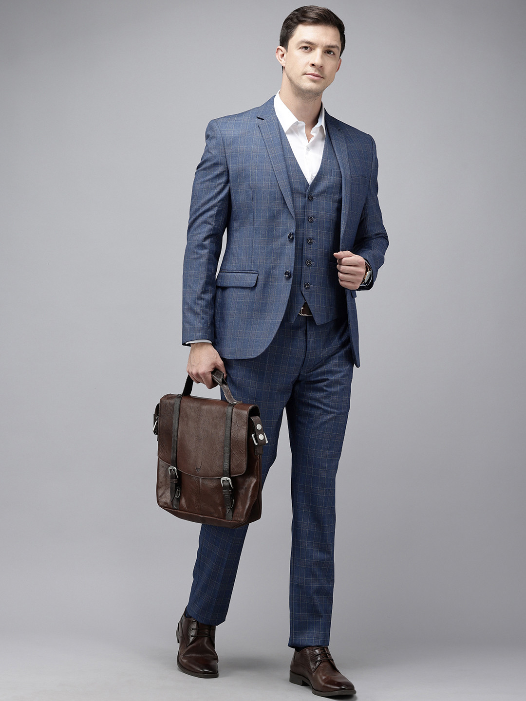 Buy Park Avenue Checked Single Breasted Super Slim Fit 3 Piece Formal ...