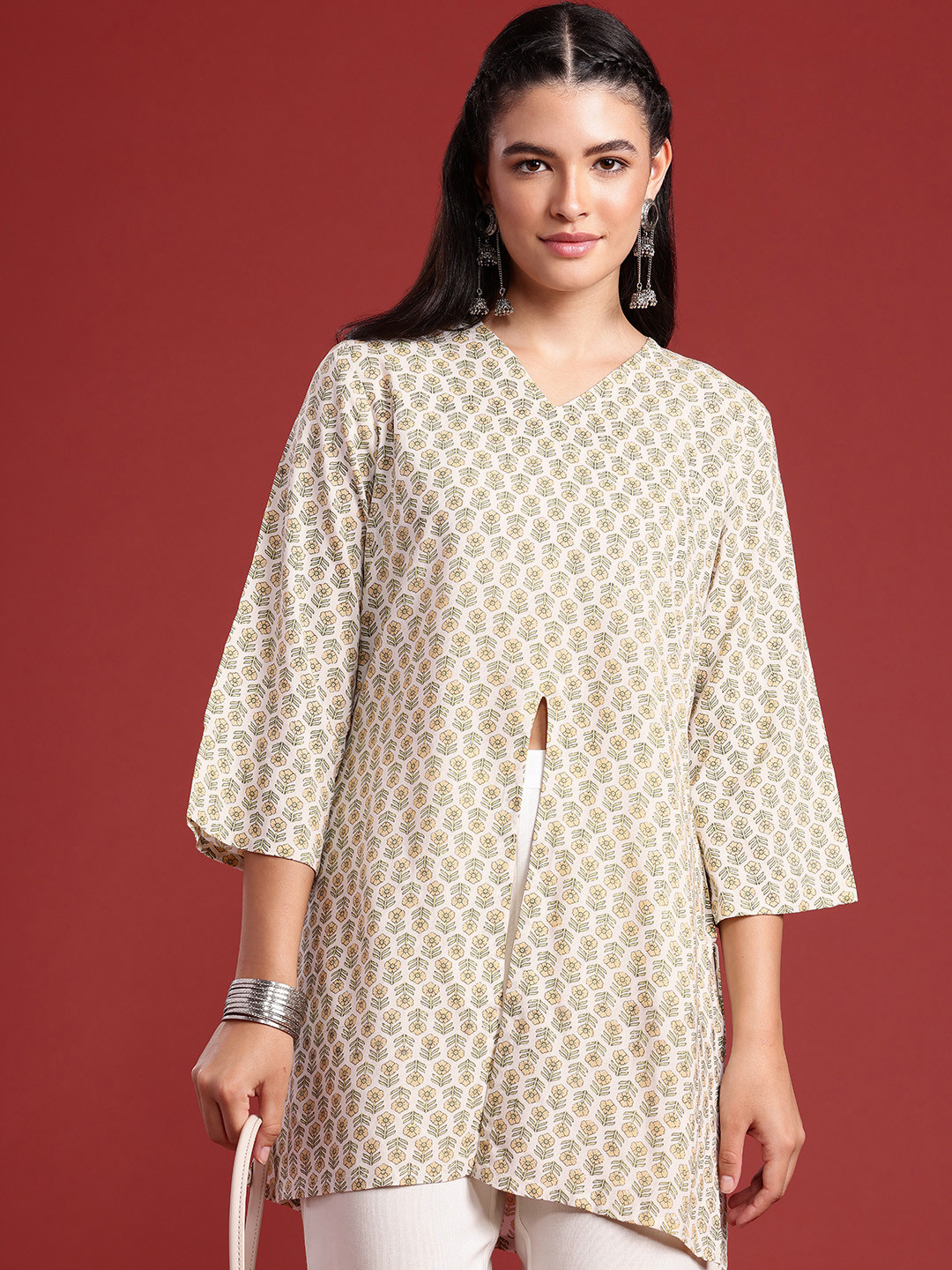 Buy Anouk Floral Printed Kurta With Trousers - Kurta Sets for Women ...