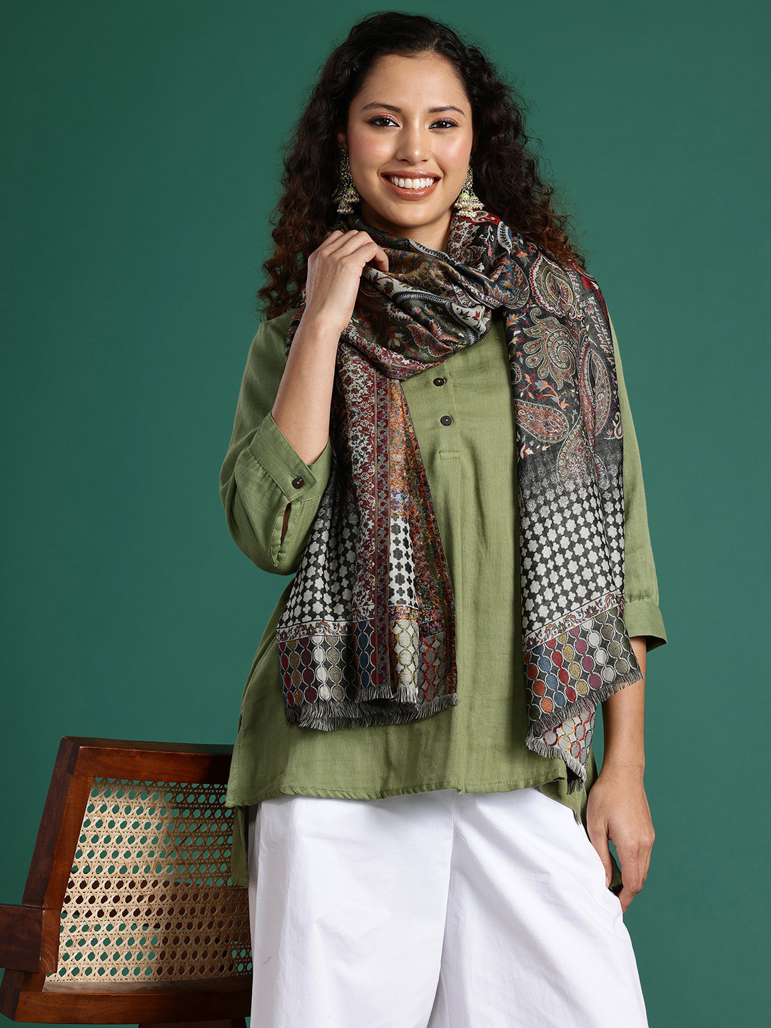 Buy Sangria Women Woven Design Stole - Stoles for Women 31209934 | Myntra