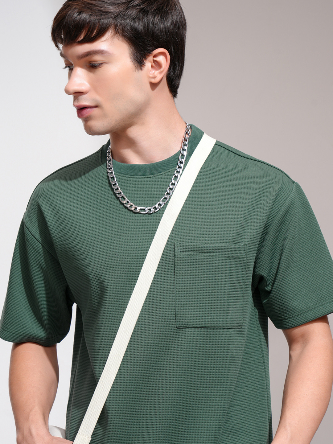 Buy HIGHLANDER Men Self Design Round Neck Relaxed Fit T Shirt - Tshirts ...