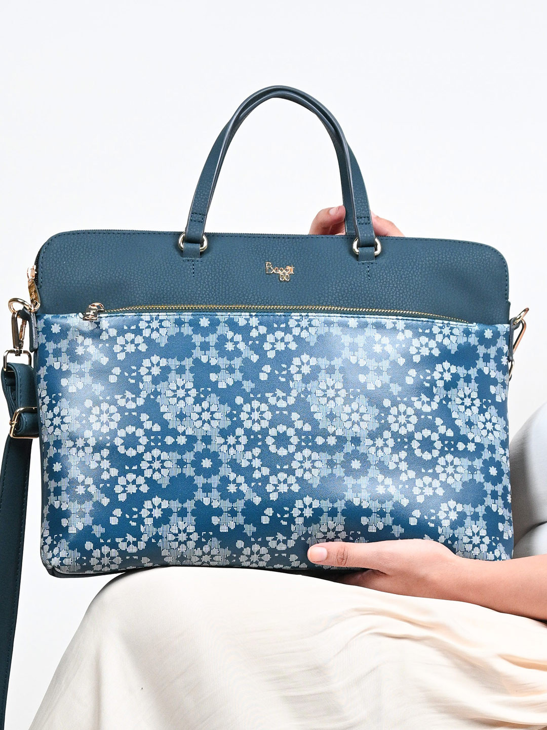 Buy Baggit Women Laptop Bag - Laptop Bag for Women 31370924 | Myntra