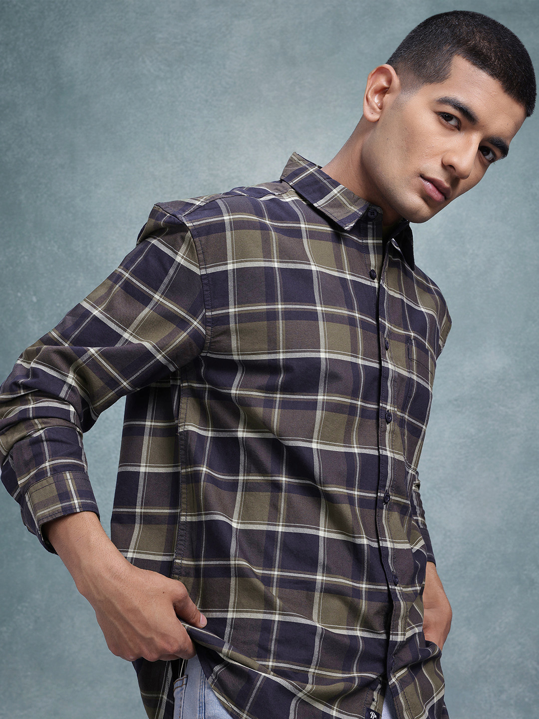 Buy The Roadster Life Co. Pure Cotton Relaxed Fit Checked Shirt - Shirts for Men 31436234 | Myntra