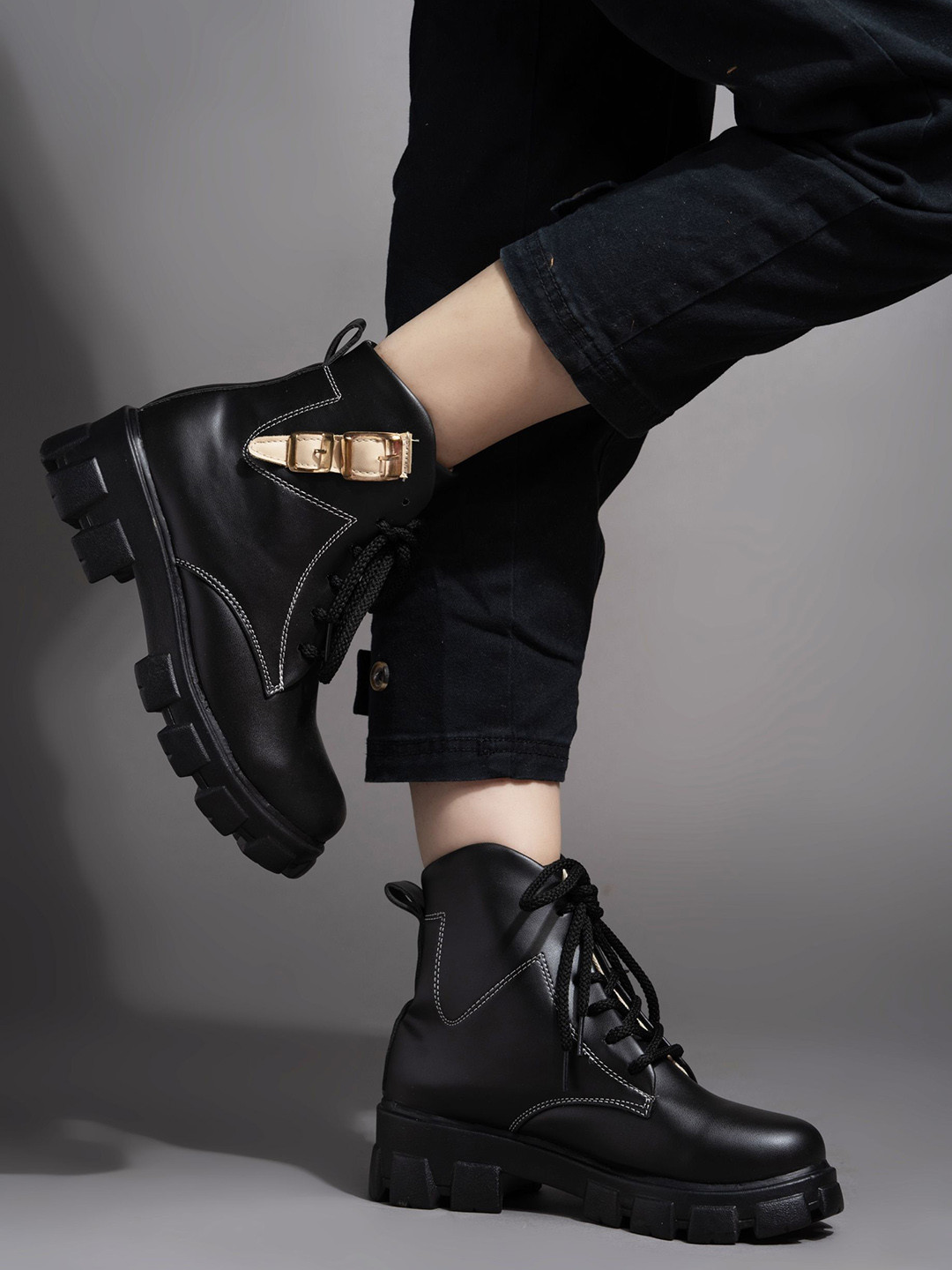 Buy Roadster Women Block Heel Mid Top Chunky Regular Boots - Boots for ...