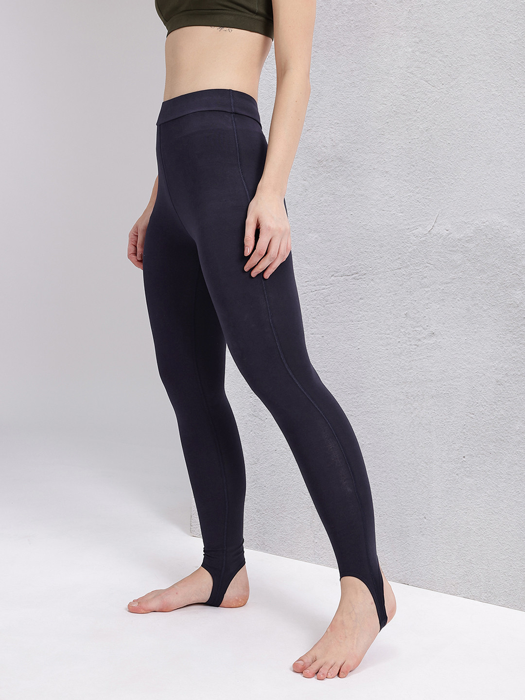 Buy HRX By Hrithik Roshan Women Heel Loop Yoga Tights - Tights for ...