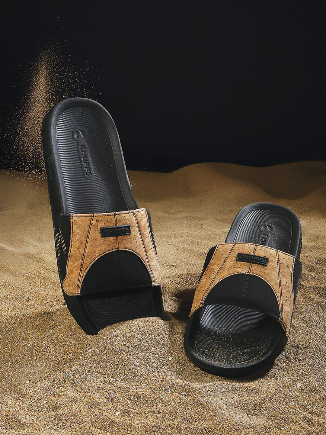 Buy CHUPPS Men Colourblocked Sliders - Flip Flops for Men 31628521 | Myntra