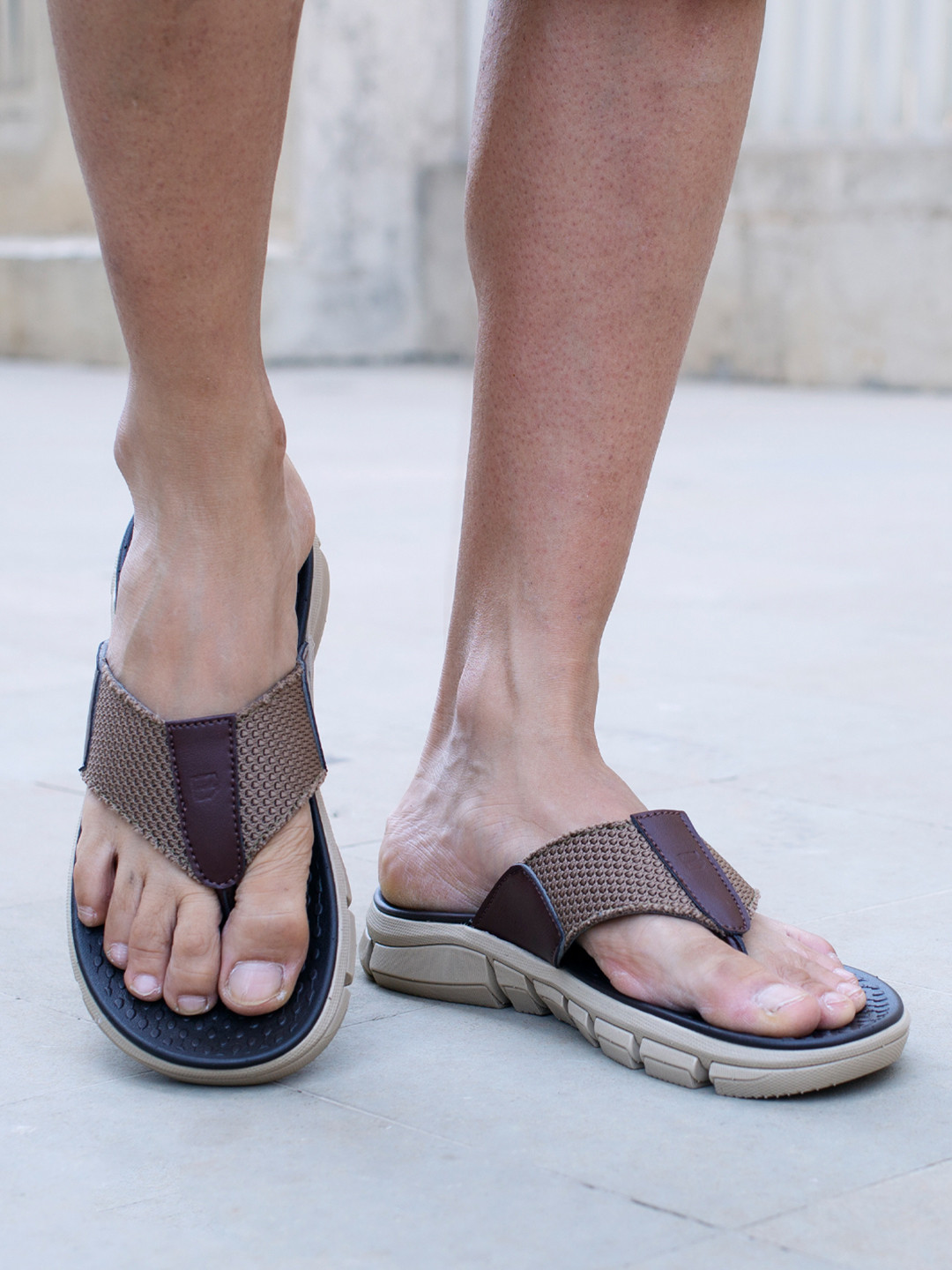 Buy Big Fox Men Thong Flip Flops - Flip Flops for Men 31785704 | Myntra