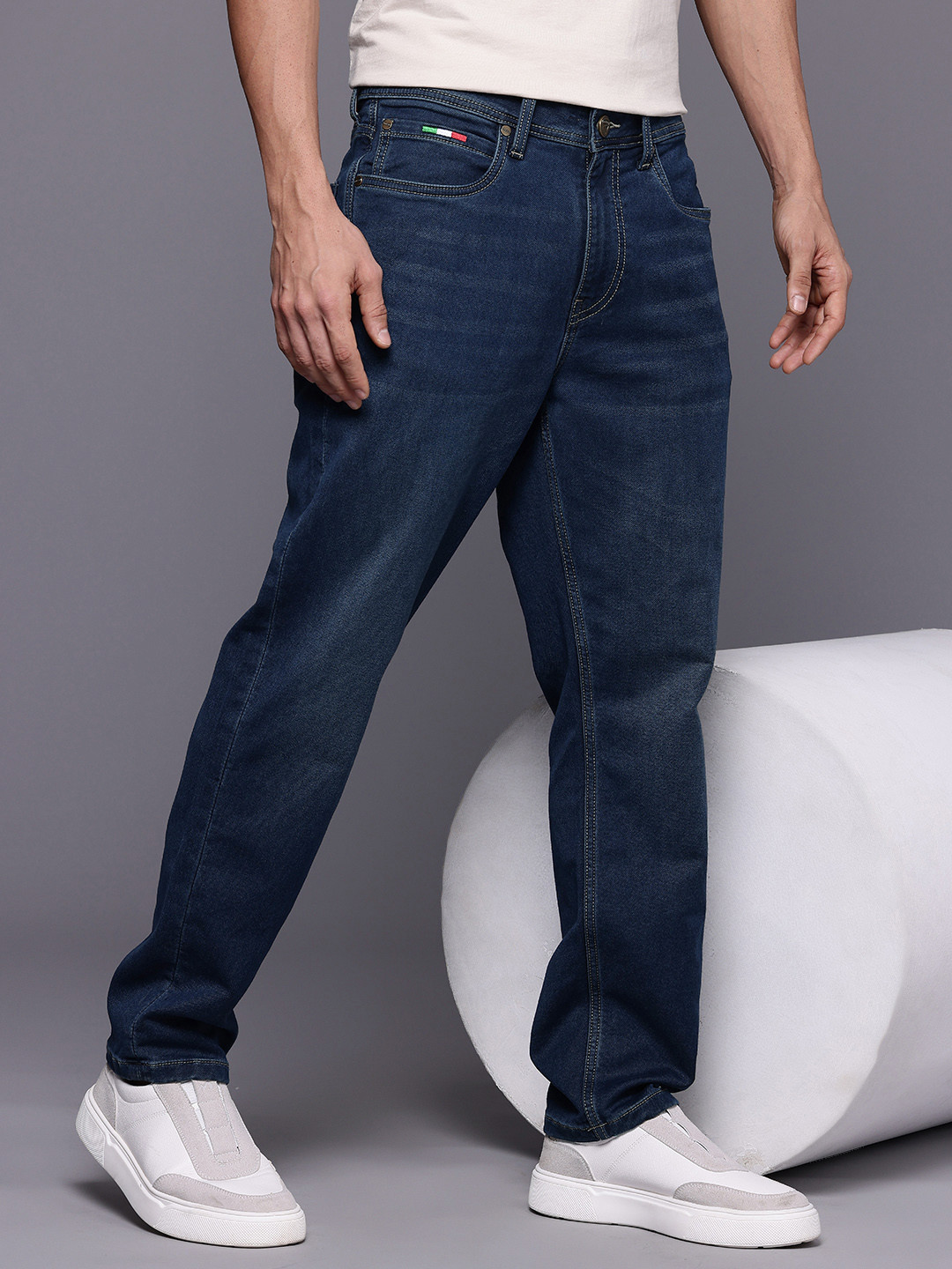 Buy Ducati Men Light Fade Stretchable Jeans - Jeans for Men 31798586 ...