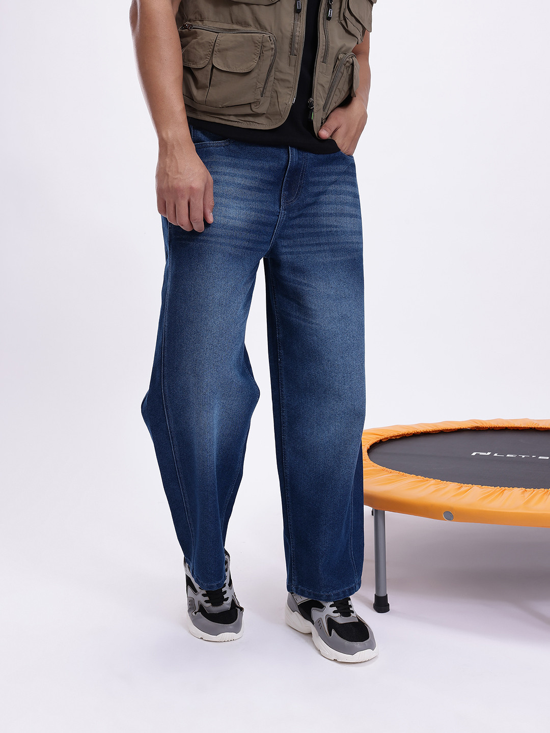 Buy Kook N Keech Men Relaxed Fit Mid Rise Light Fade Cotton Jeans ...