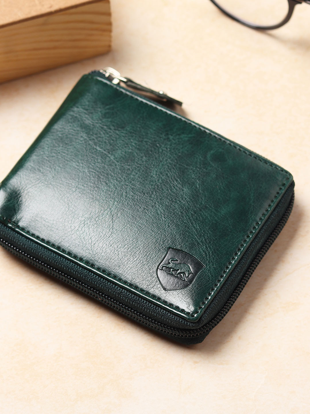 Buy SAMTROH Unisex Animal Textured PU Zip Around Wallet - Wallets for ...