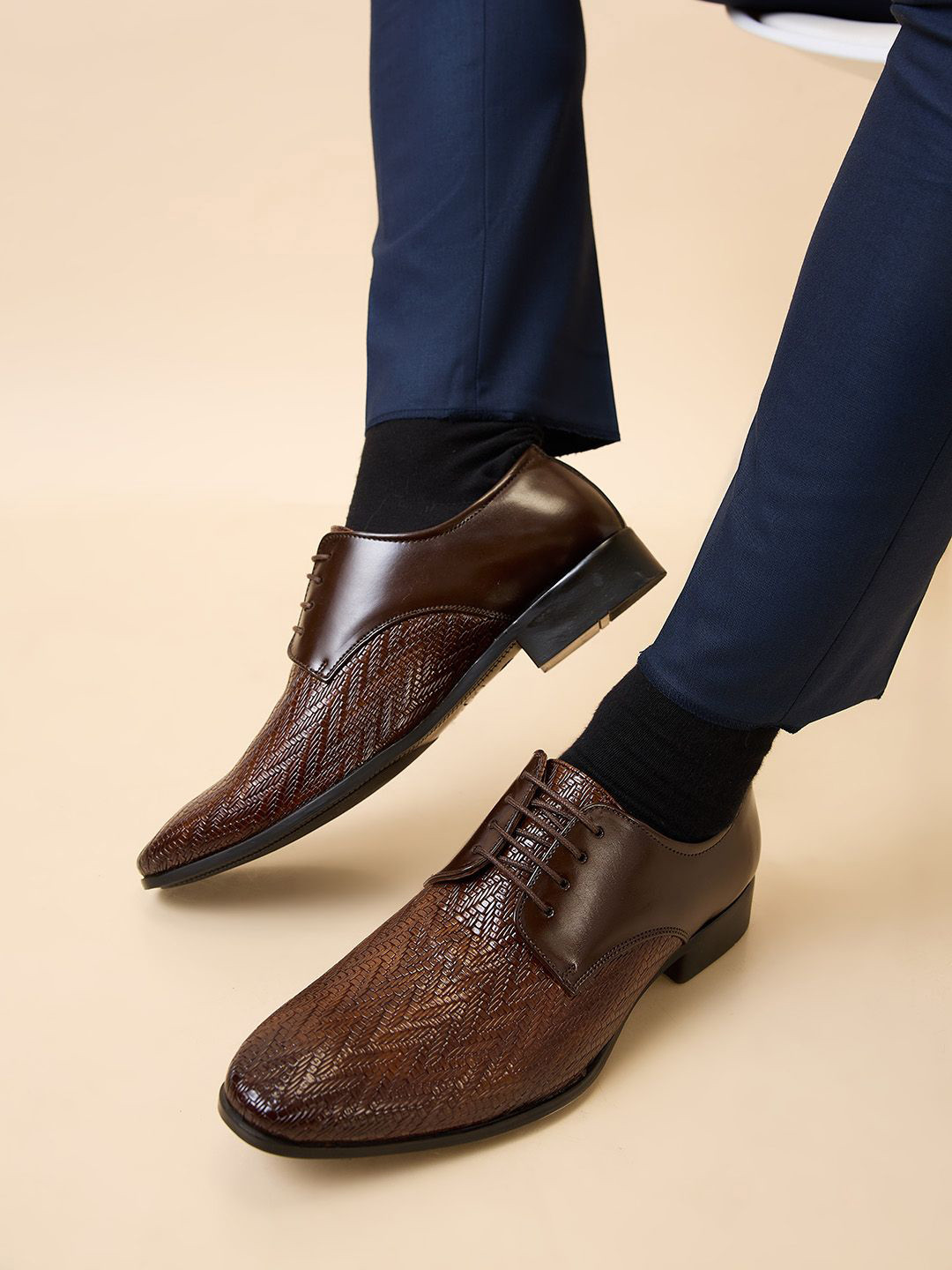 Buy Regal Men Textured Leather Formal Derbys - Formal Shoes for Men ...