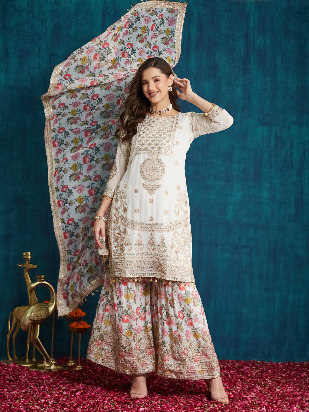 Buy RAJGRANTH Floral Embroidered Regular Sequinned Georgette Kurta With ...