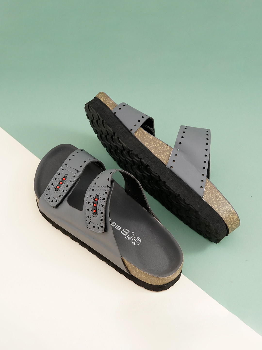 Buy Big Fox Men Comfort Sandals - Sandals for Men 31979071 | Myntra