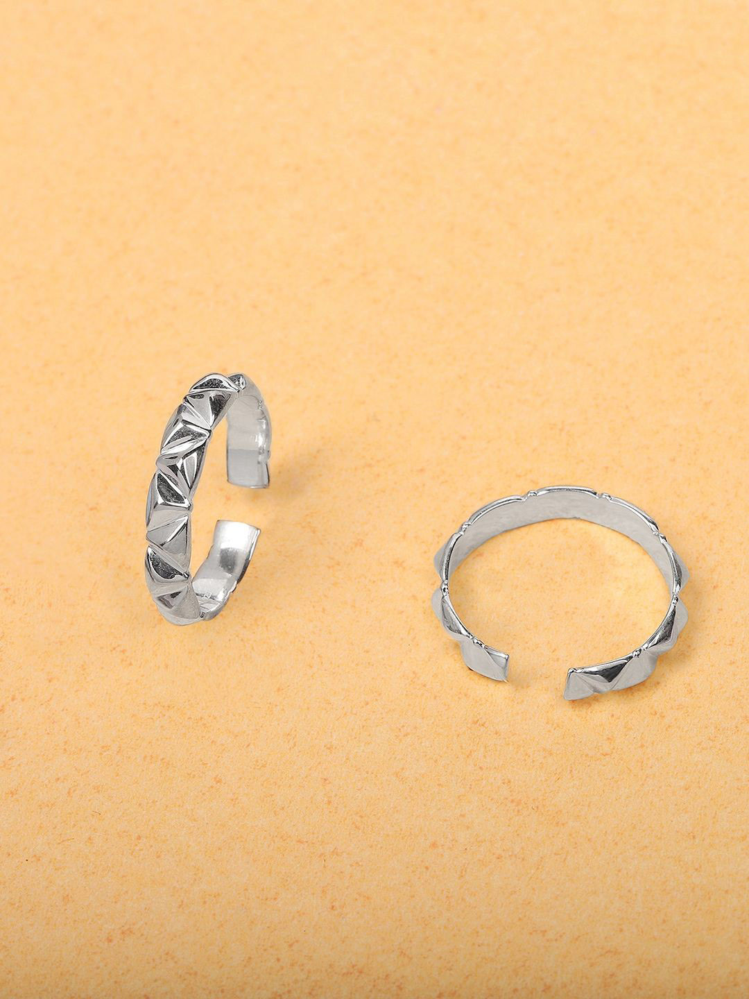 Buy Mia By Tanishq 925 Sterling Silver Sleek Lines Textured Toe Rings - Ring for Women 32006710 ...