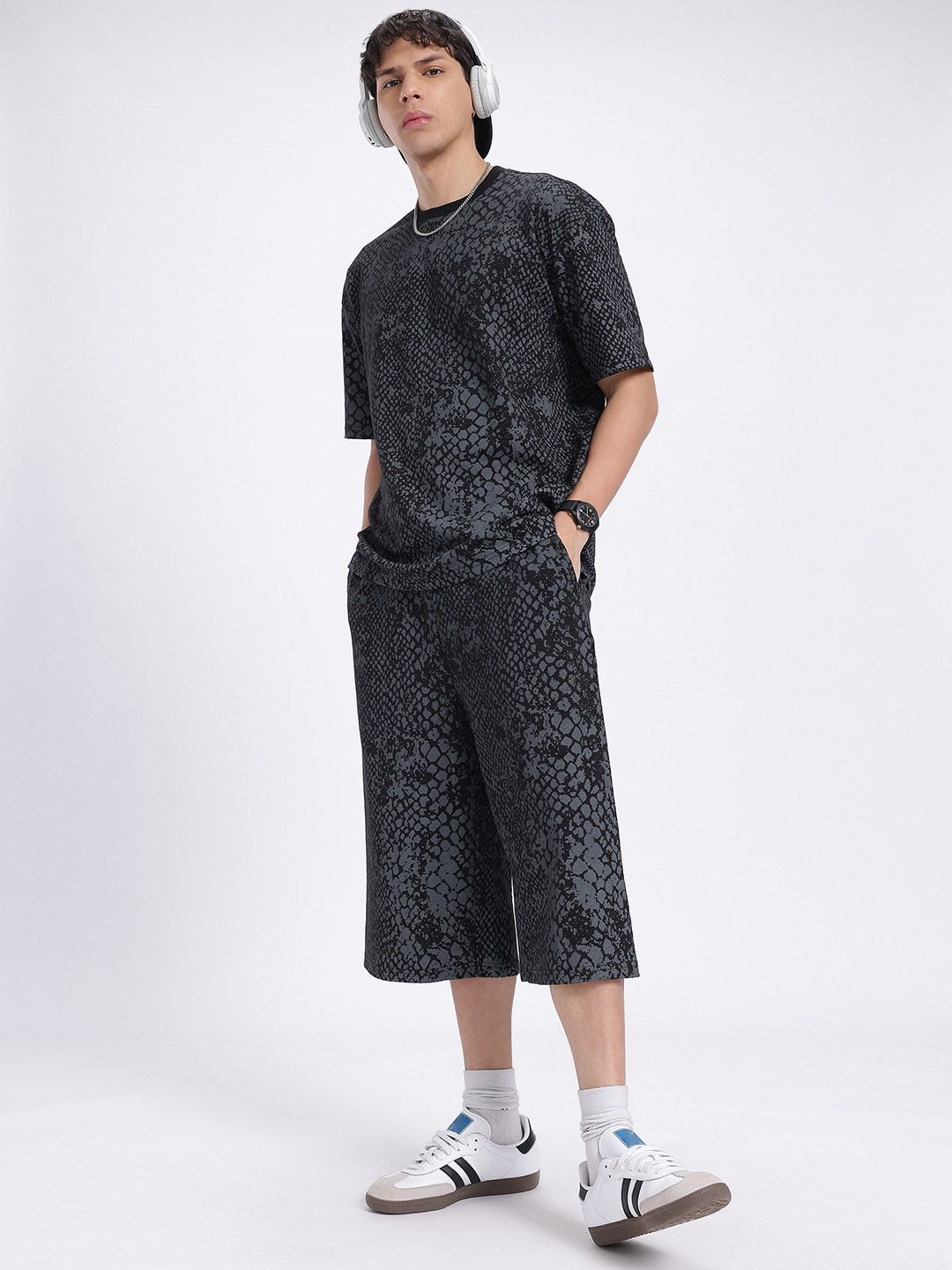 Buy Glitchez Laidback Luxe Printed Oversized Fit Co Ord Set - Co Ords for Men 32013318 | Myntra