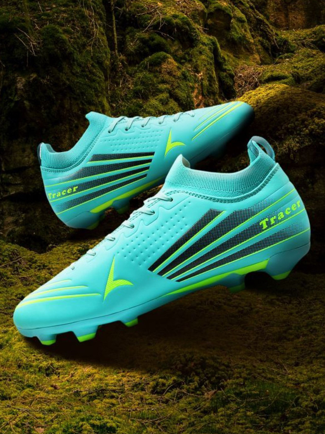 Buy TRACER Men Football Shoes - Sports Shoes for Men 32019225 | Myntra