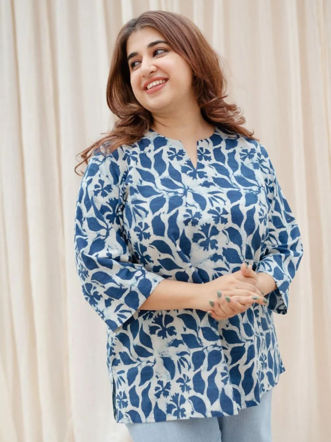 Buy THE INDIAN ETHNIC CO Blue Straight Dabu Cotton Short Top - Tops for ...