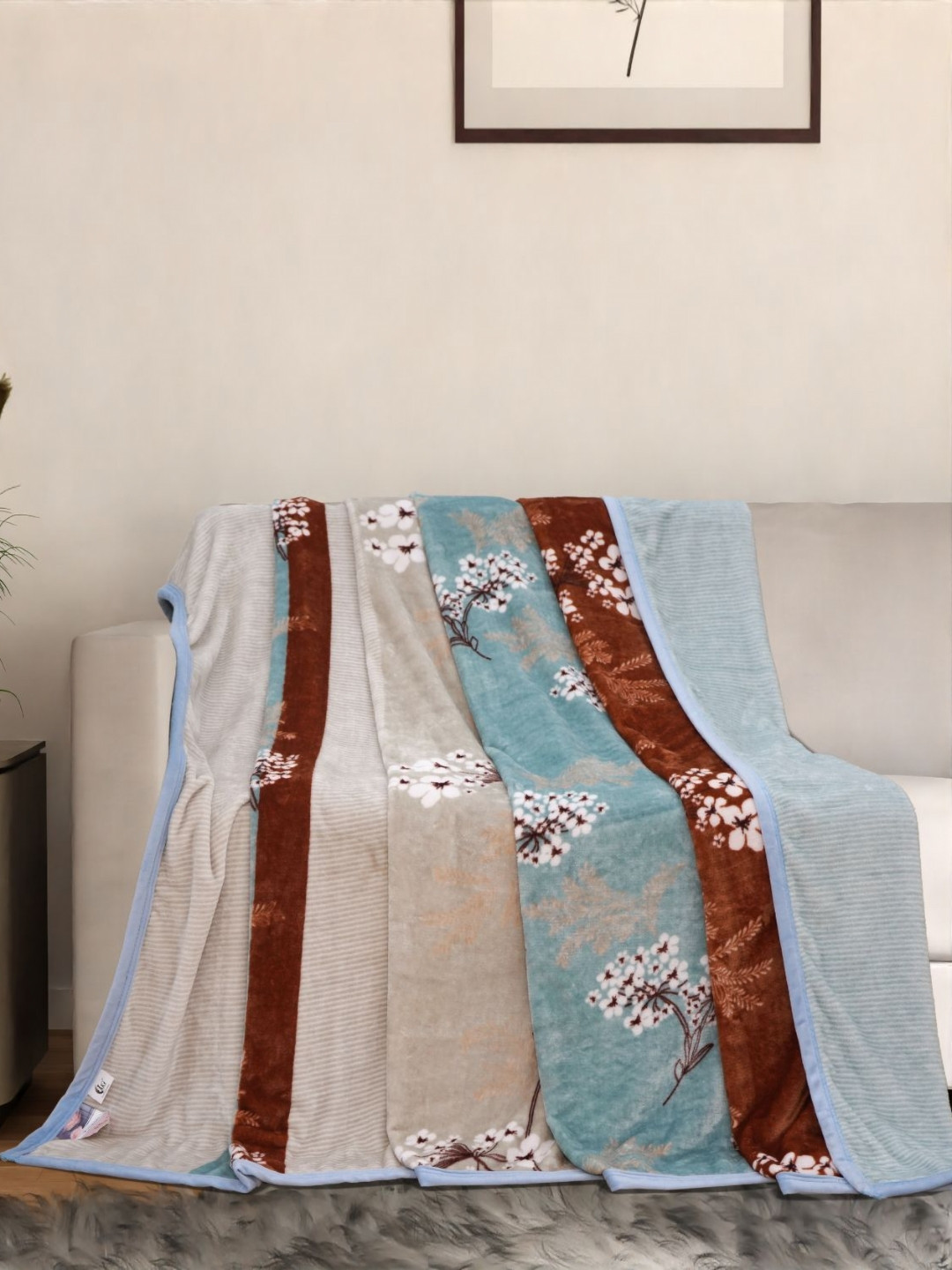 Buy Florida Hazel Blue & White Floral Fleece 300 GSM Double Bed Blanket ...