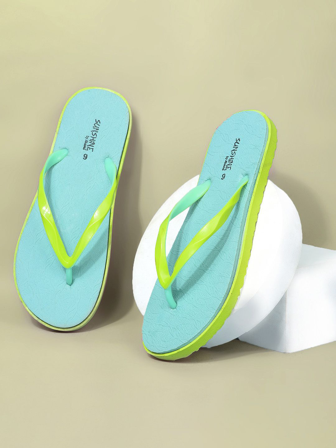 Buy Bata Women Thong Flip Flops - Flip Flops for Women 32090097 | Myntra