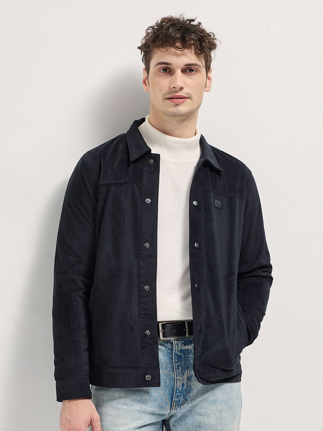 Buy THE BEAR HOUSE Men Spread Collar Self Design Casual Tailored ...